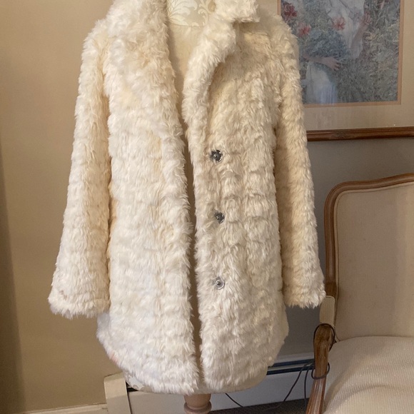 Forever 21 | Jackets & Coats | Fax Fur Coat | Poshmark
